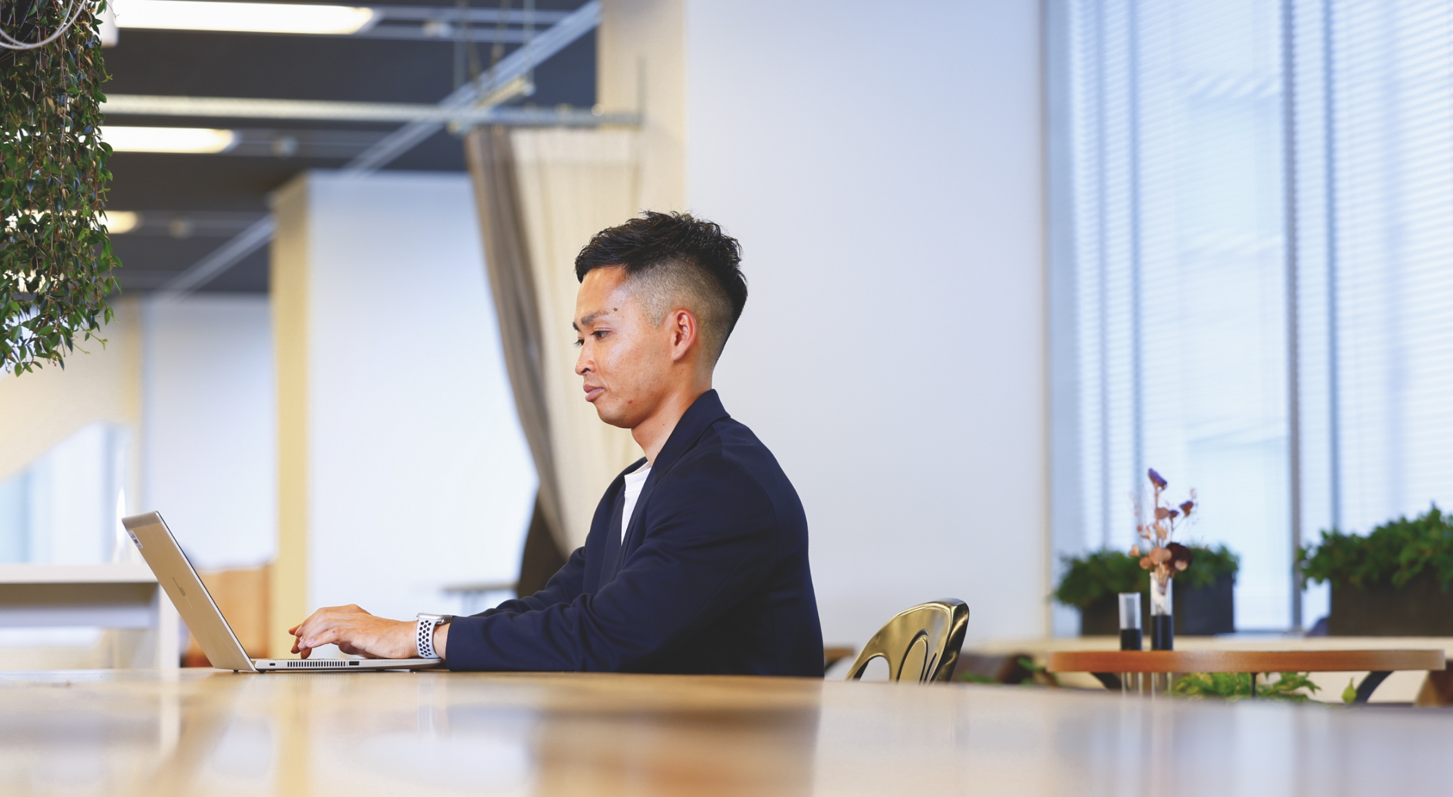 インタビュー 臨床開発モニター CRA | CMIC JOBS：採用情報 シミック株式会社