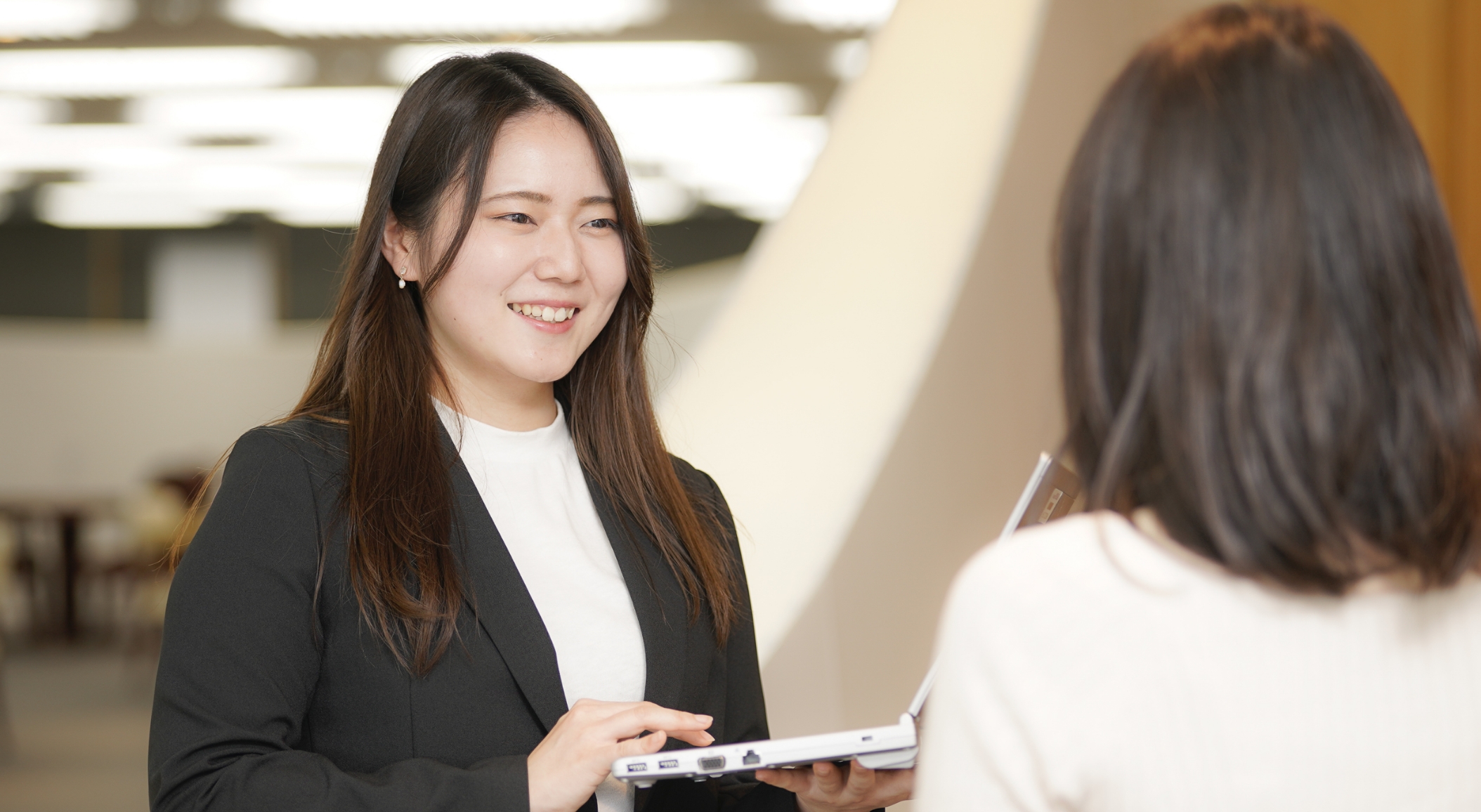 インタビュー 臨床開発モニター CRA | CMIC JOBS：採用情報 シミック株式会社