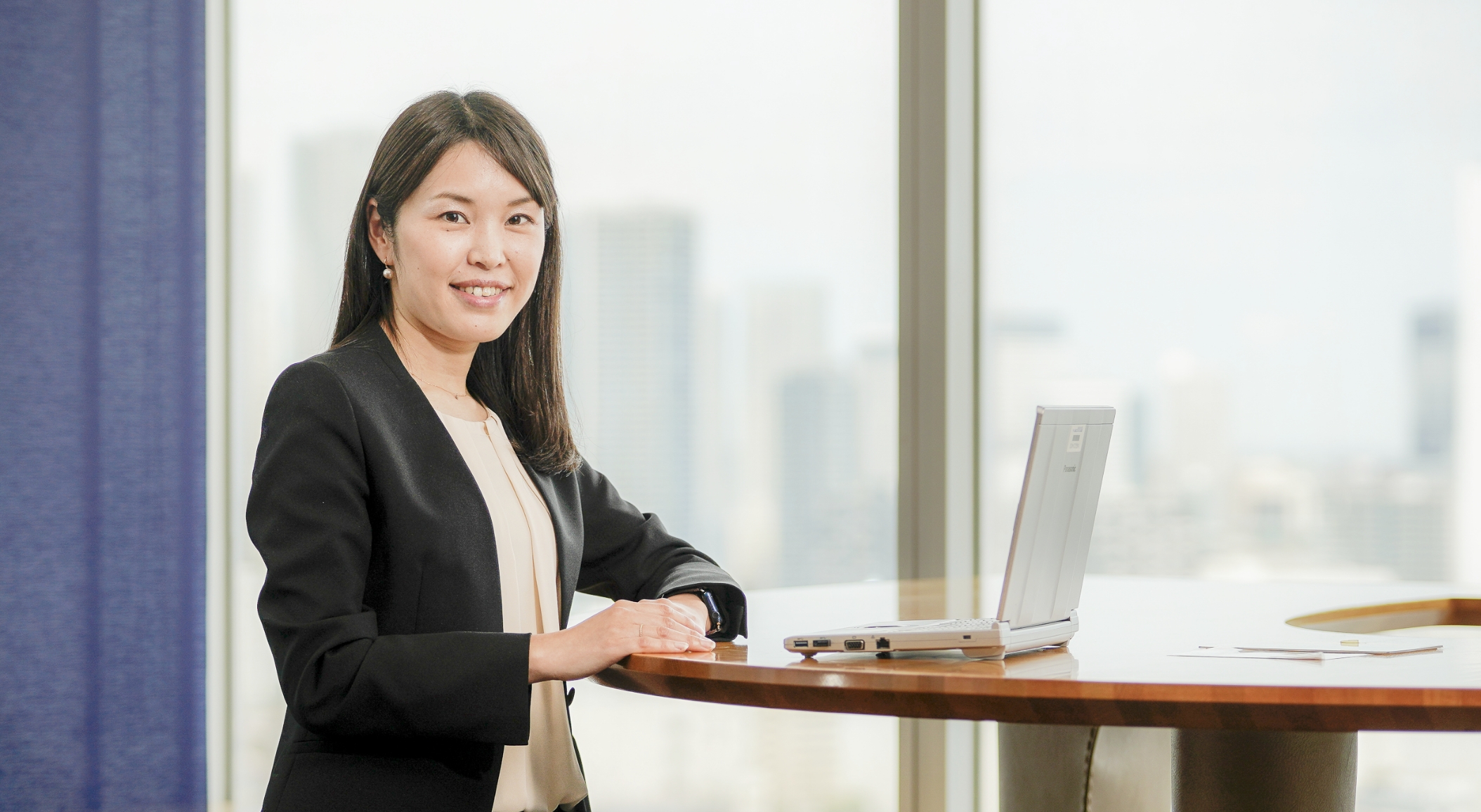 インタビュー 薬事コンサルティング | CMIC JOBS：採用情報 シミック株式会社